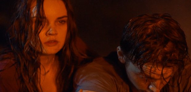 THE BEACH HOUSE (2019) INTERESTING NATURAL HORROR INDIE. MOVIE REVIEW ...